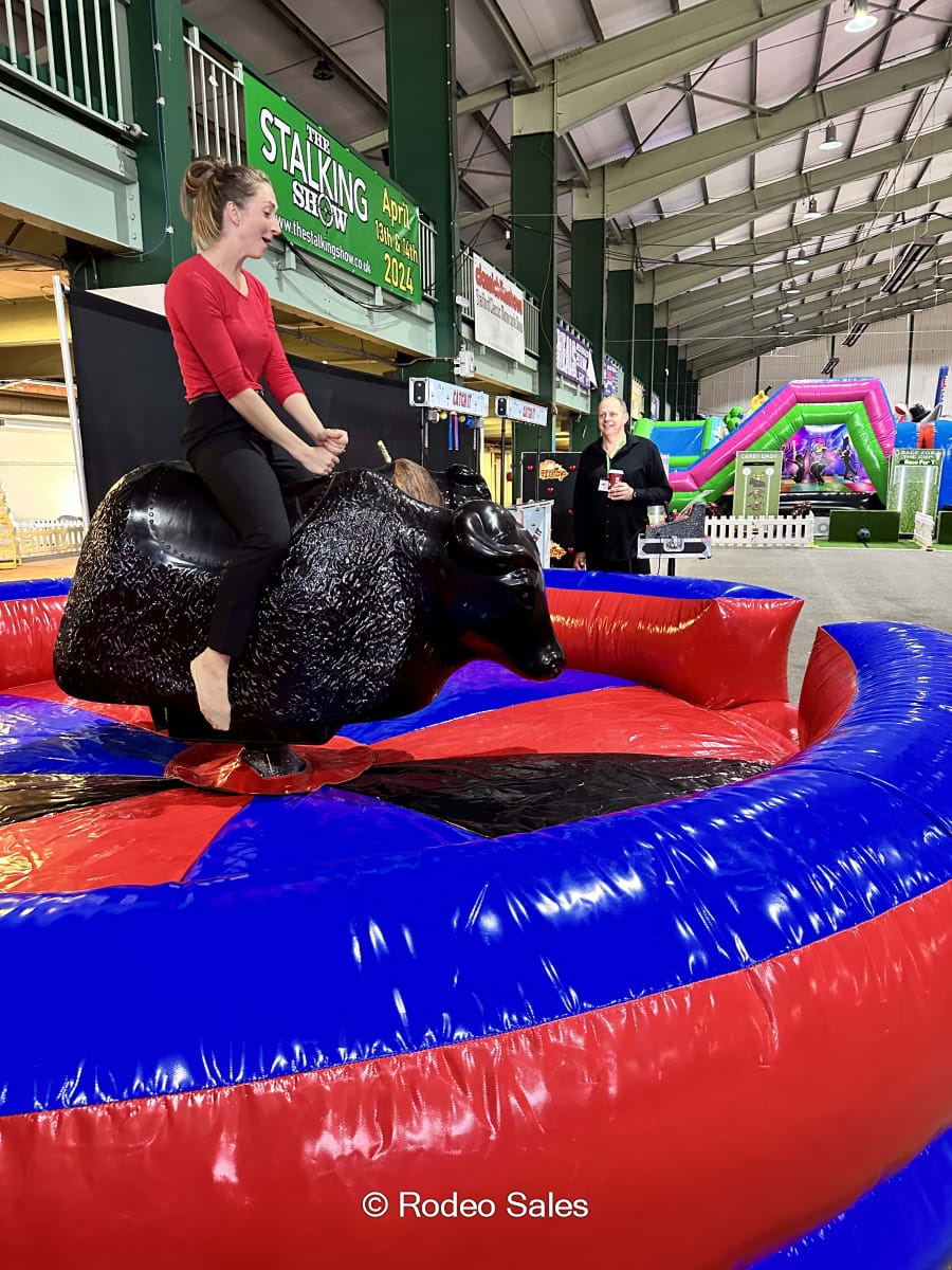 Standard Rodeo Bull / Multi Ride - Manufacture and supplier of mobile ...